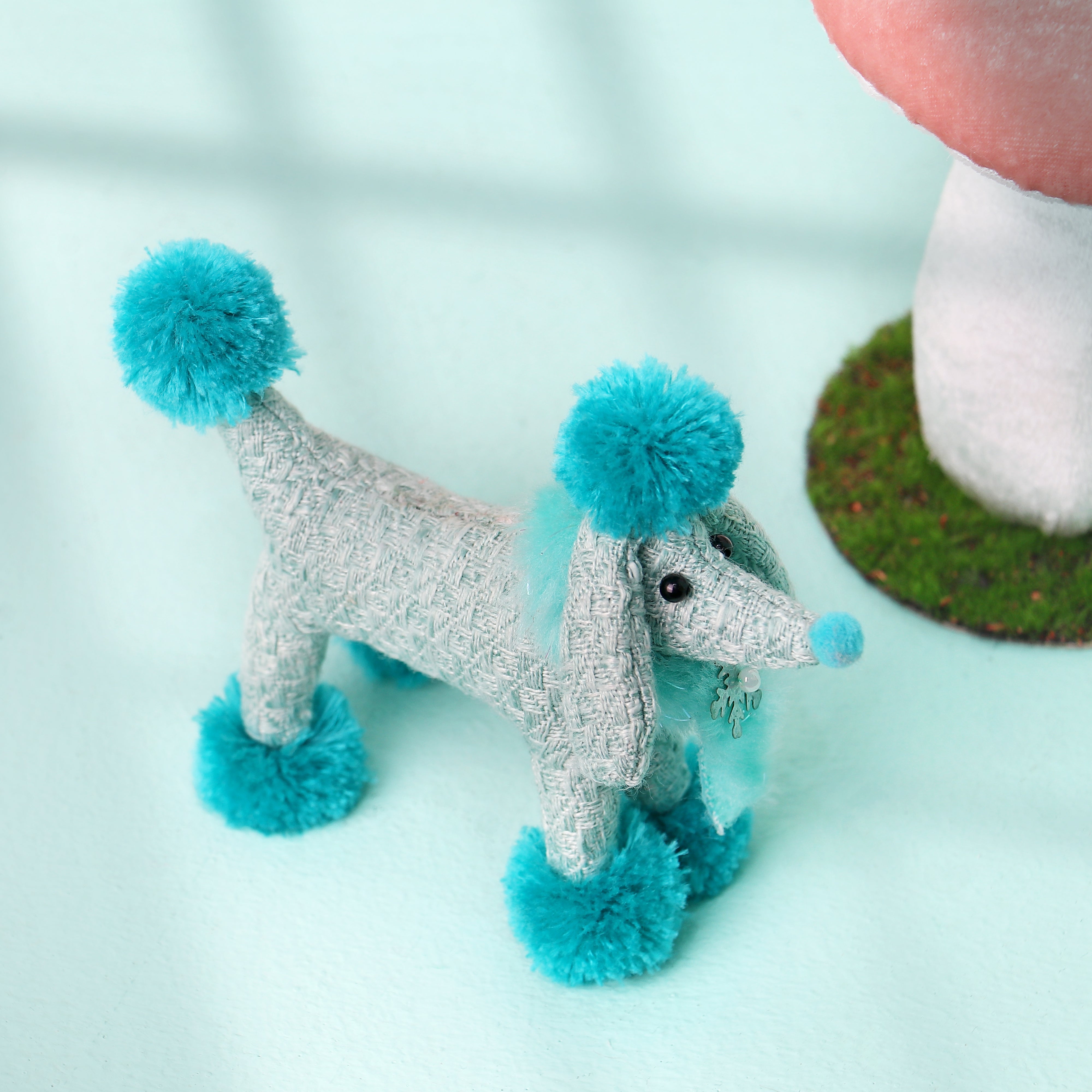 CHRISTMAS 6*3*4.5in BLUE DOG ORNAMENT – Season2Season